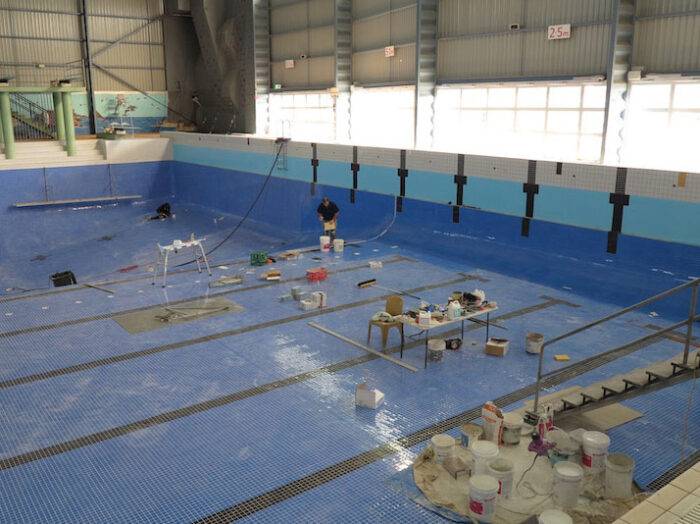 Premium Non-Slip Swimming Pool Tiles for Commercial Projects